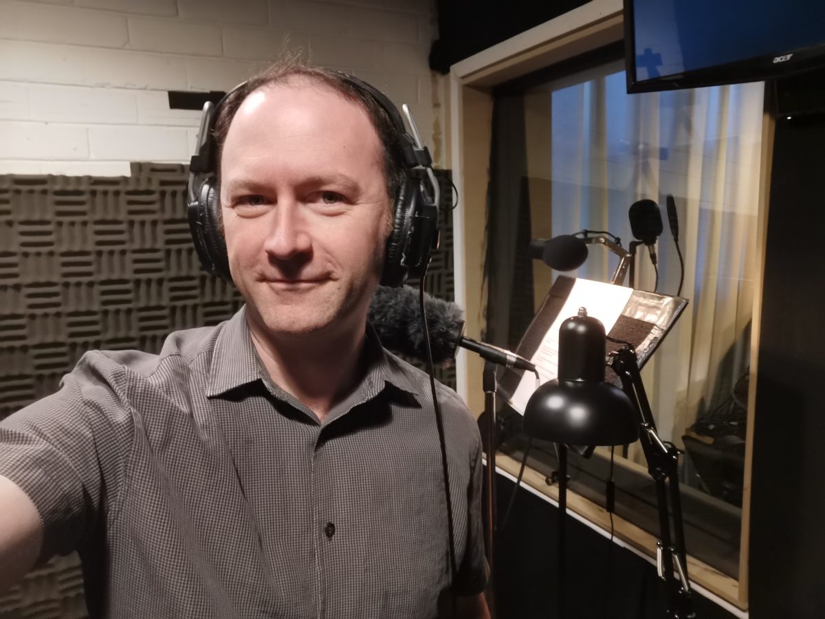 Andy Wells – Australian Voice Over Artist – Voice Over Artist for Radio ...